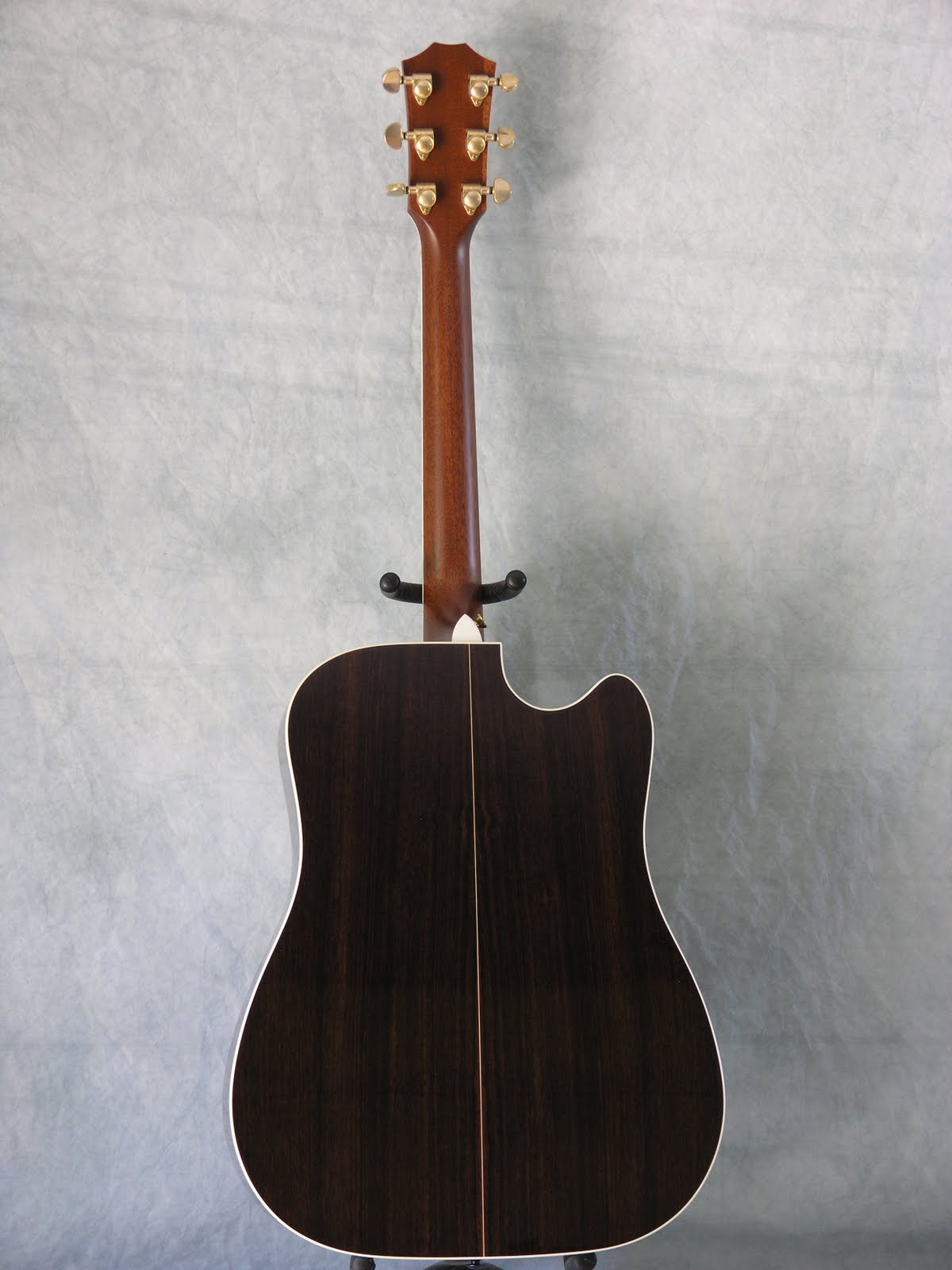 Jerry's Lefty Guitars newest guitar arrivals. Updated weekly!: Taylor ...