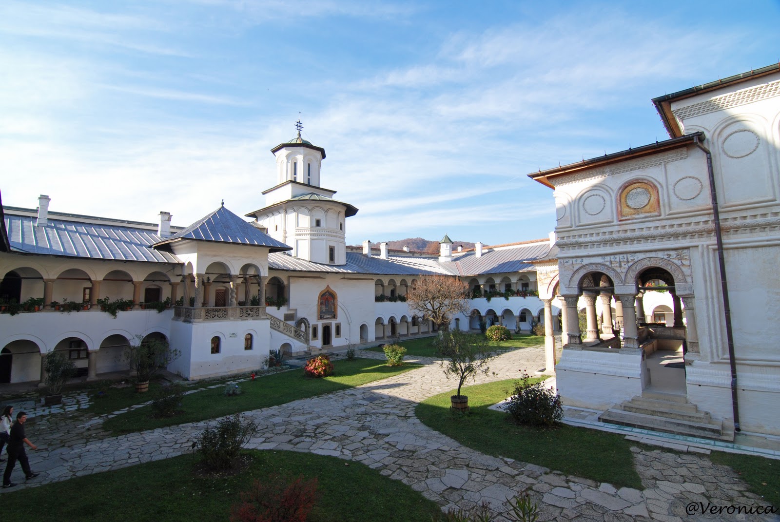 Veronique's photos: Manastirea Horezu/ Horezu Monastery