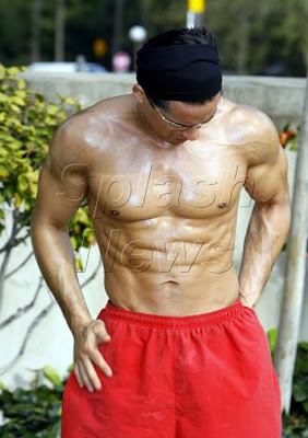 kenneth in the (212): Mario Lopez Makes 'Em Sweat