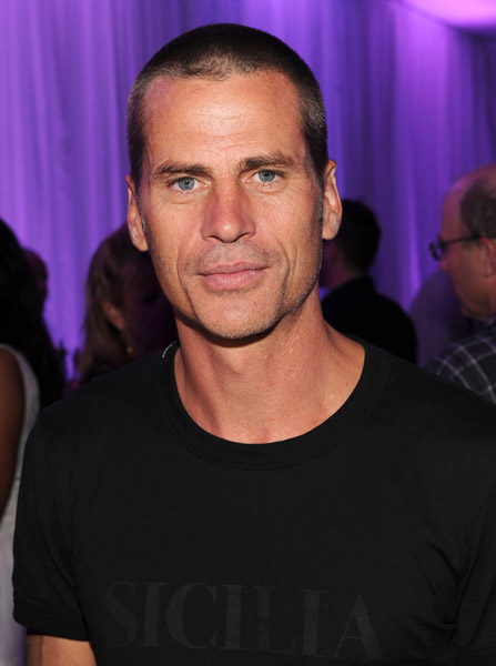 kenneth in the (212): Mark Vanderloo: Then and Now