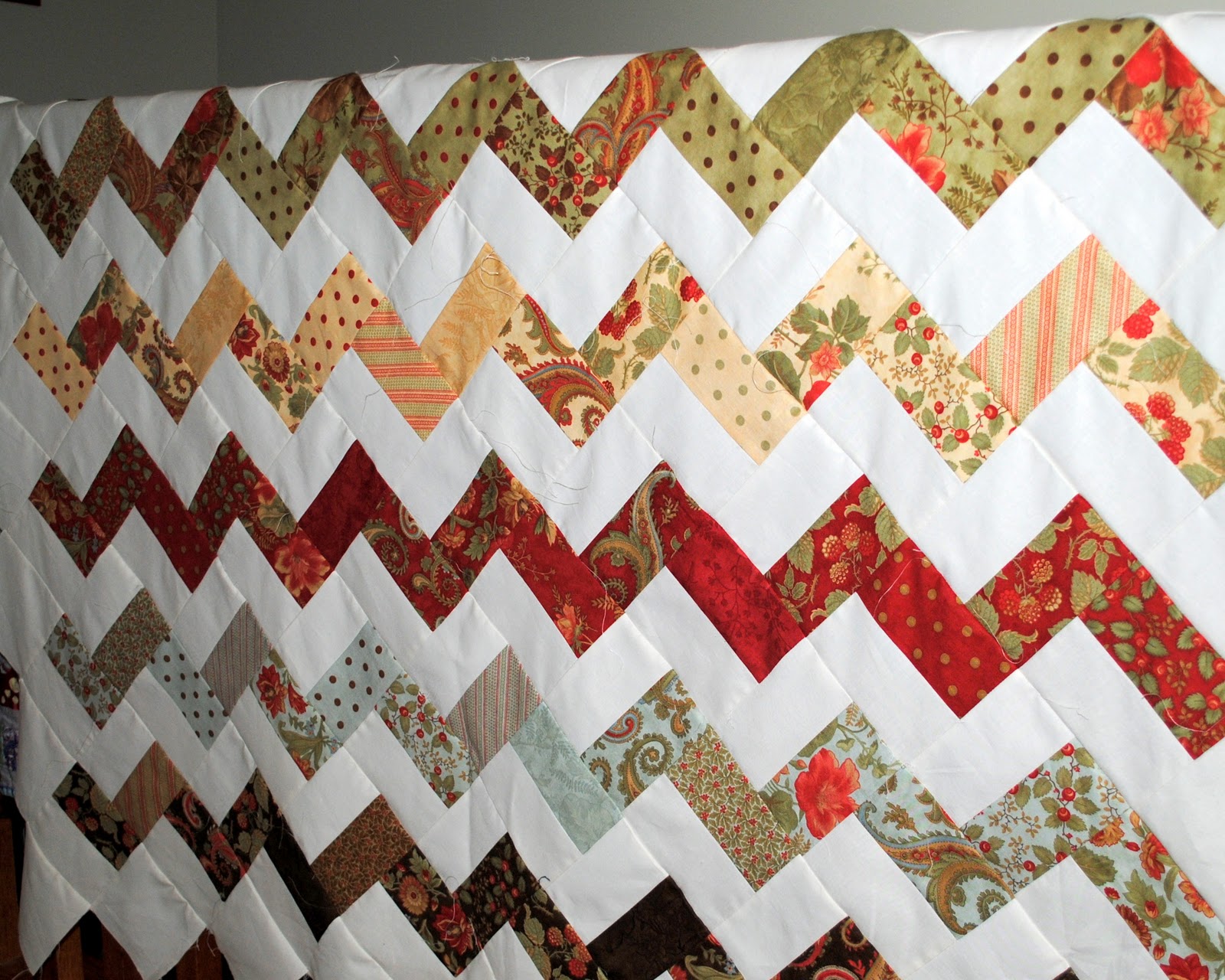 Hideaway Girl: Zig Zag