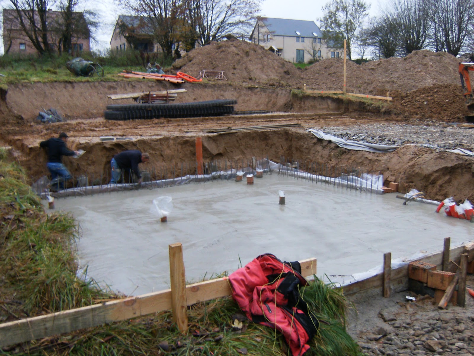 Notre construction très basse energie à Sars-la-Buissière: Le radier du ...