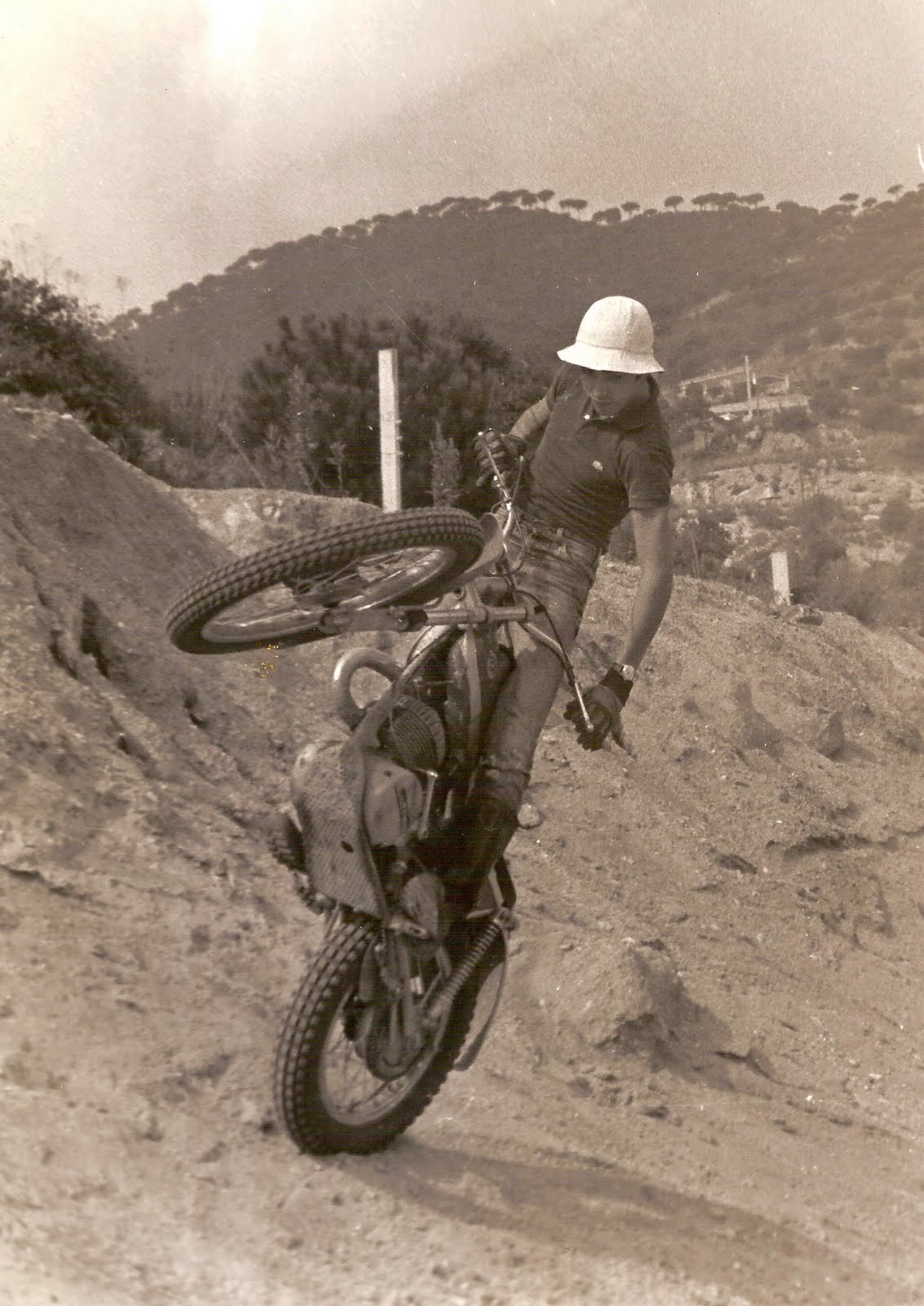 BULTACO - FANTIC MOTOR / BUILT TO GO: Sherpa T 49 - Un poco de historia