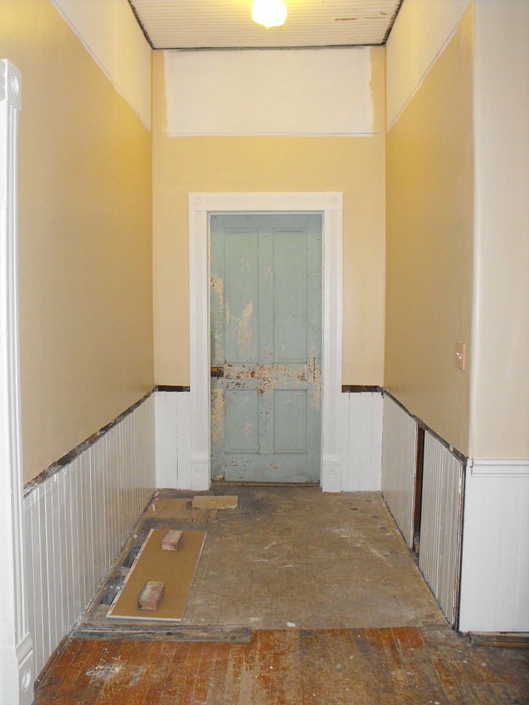 Aycock-Morgan House: Side Hall Wainscoting