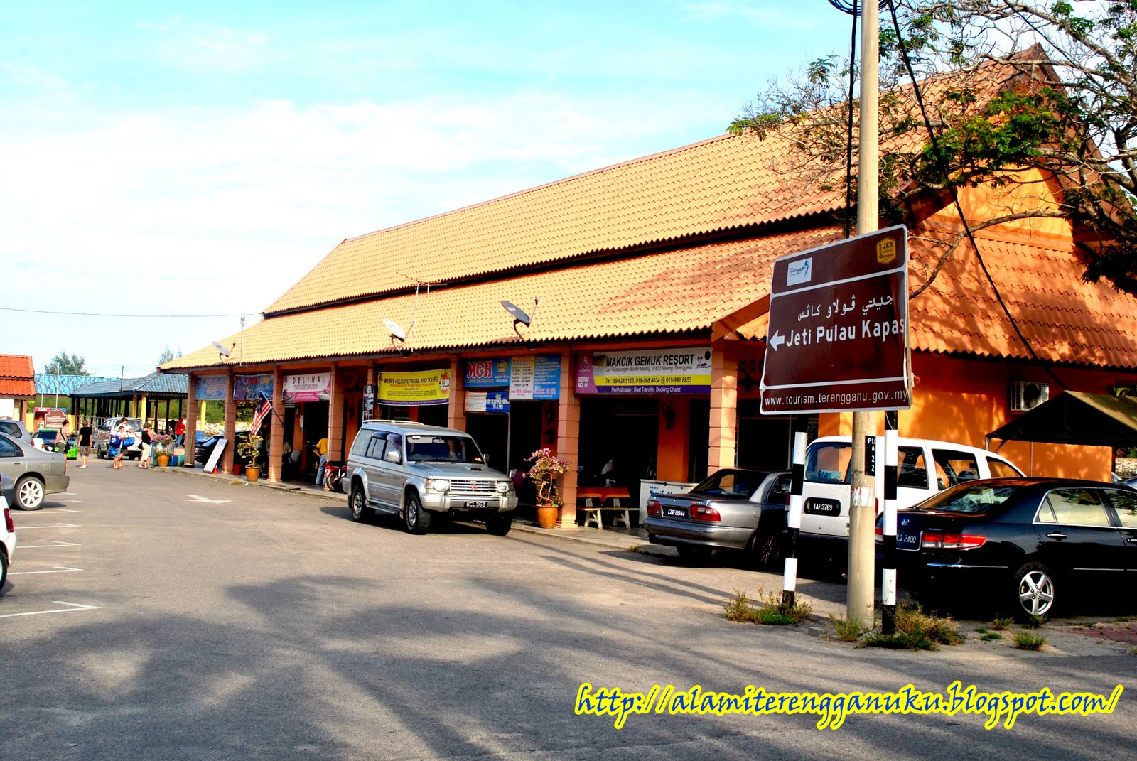 Alami Terengganu: Perkampungan Nelayan Marang : Jeti Ke Pulau Kapas