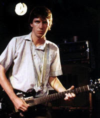 Amigos de la guitarra: Biografías: Greg Ginn