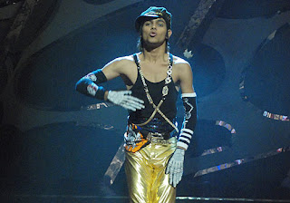 cokelat_yummy: TRIBUTE TO PRINCE (DANCE INDIA DANCE)