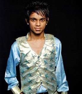 cokelat_yummy: TRIBUTE TO PRINCE (DANCE INDIA DANCE)