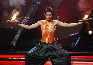 cokelat_yummy: TRIBUTE TO PRINCE (DANCE INDIA DANCE)