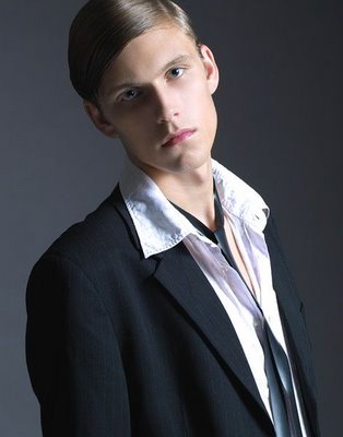 Model Land: Sean Bennett