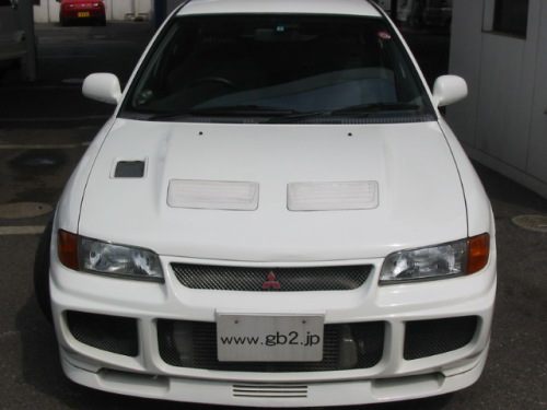 Modified Wira Mitsubishi Lancer Evolution: Nice White Mitsubishi Evo 3