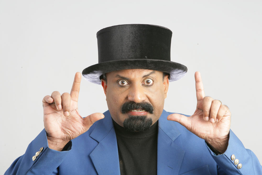 magician samraj: magician samraj