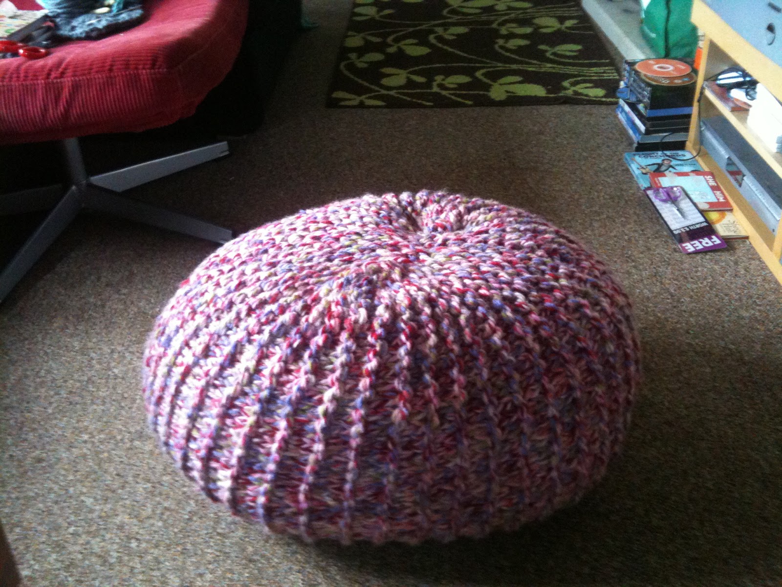 Chang Knits: Knitted Puff Is Complete