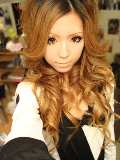 Soy's British gyaru Blog: September 2010