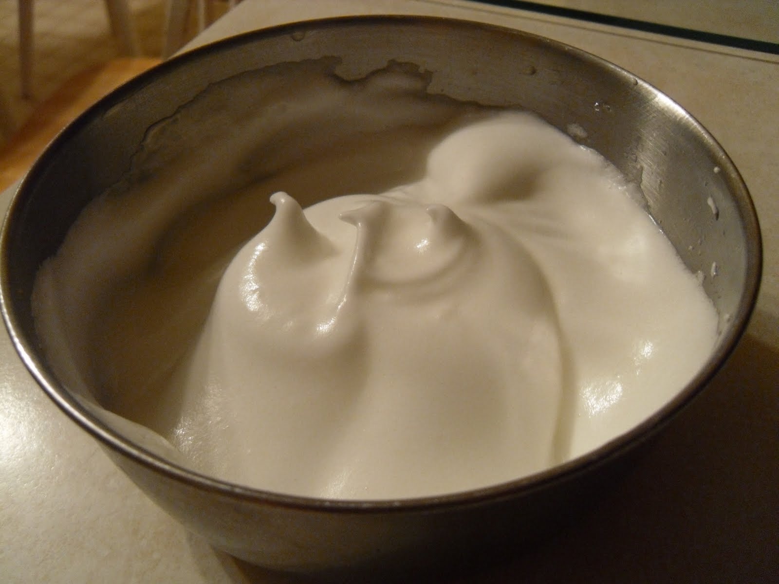 Salutetosanity: August's Daring Baker's Baked Alaska