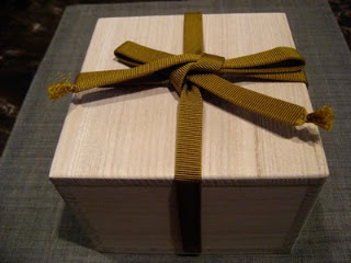 Sara Japanese Pottery: Kiri Wooden Boxes for Mike's Tea Bowls arrives ...