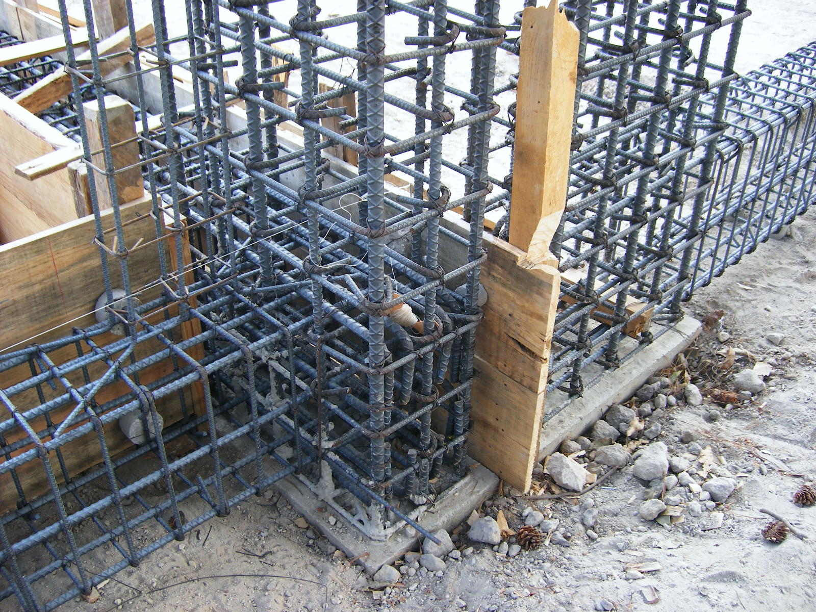 Arquitectura en Guatemala: Formaleta de las Vigas de Cimentacion