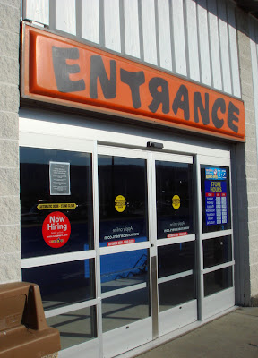 The Caldor Rainbow: Toys "R" Us Design Timeline: 1970's-1989