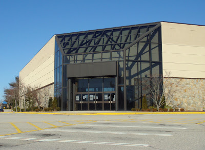 The Caldor Rainbow: Crystal Mall Adds Two New Anchors