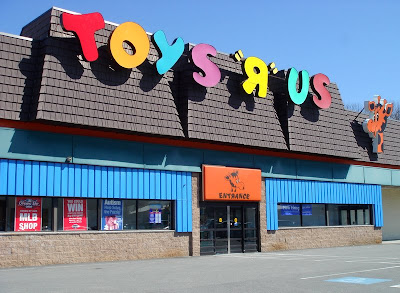 The Caldor Rainbow: Retro Toys "R" Us Round-Up