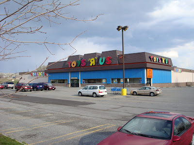 The Caldor Rainbow: Retro Toys "R" Us Round-Up