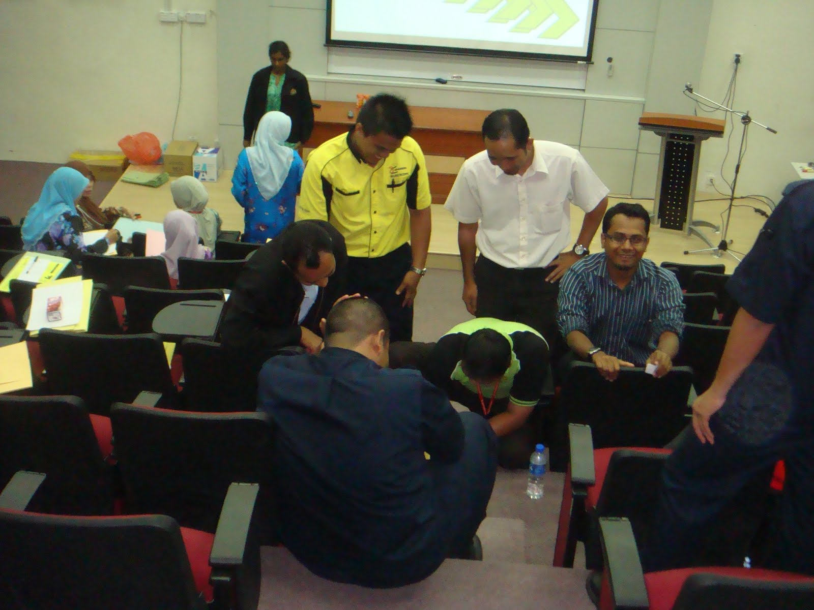 5S IKML: KURSUS 5S DI KOLEJ KOMUNITI SG SIPUT