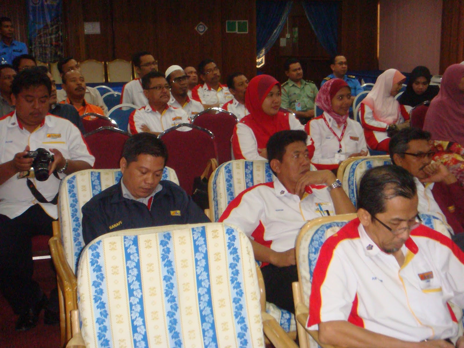 5S IKML: LAWATAN AJK 5S DAN STAF IKML KE KD PELANDOK