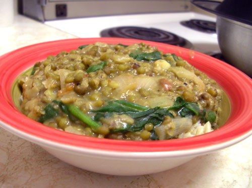 Pinoy Favorite Recipes: Munggo Guisado (Sautéed Mung Beans)