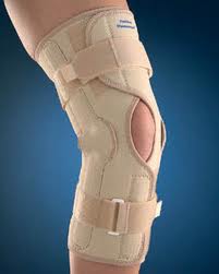 Produk: Knee Brace dan Knee Decker