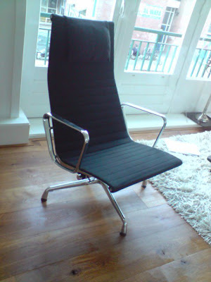 CURATED by D.: Chair fetish "vintage Eames & vintage Gispen"