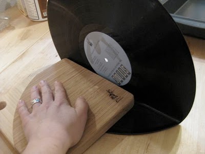 Amylulita says...: DIY Project: Vinyl Record Bookends