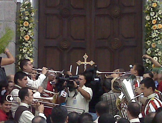 NUESTRA SEÑORA DE LOS ANGELES: Basílica de Cartago abre la Puerta Santa