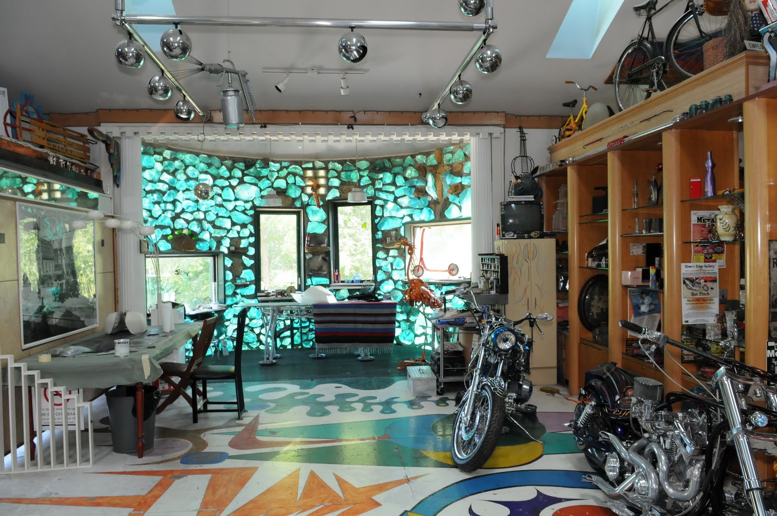 Burning Gas and Going Fast!: Photo Shoot with Ron Finch at his Studion ...