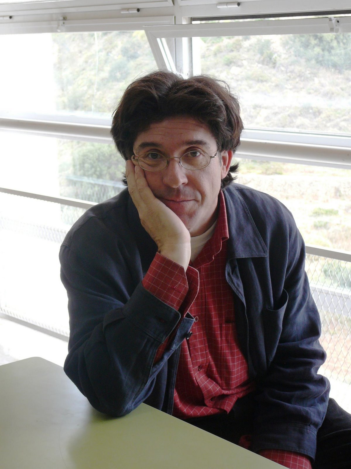 ESCUELA DE CIUDADANIA: Fernando de la Rosa, el creador de nuestro logo