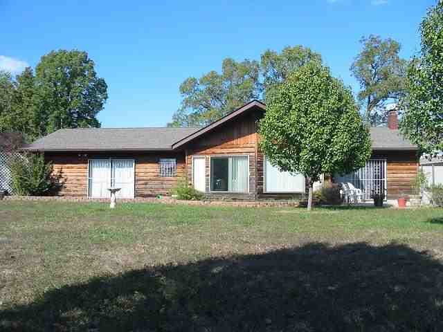 SAHMville: Living In An Energy-Efficient Earth-Berm Home