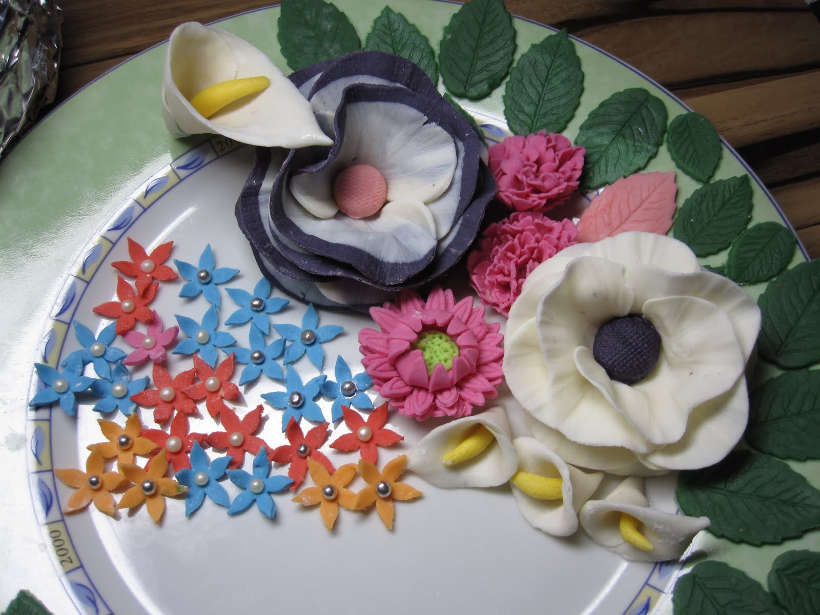 Annika mäkerdab köögis: martsipani lilled