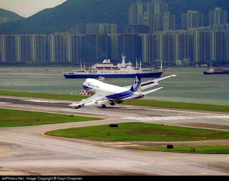 DVP's POTPOURRI: HONG KONG'S KAI TAK INTERNATIONAL AIRPORT