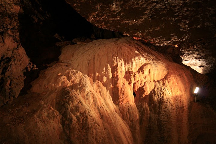 Romanian Caves: Vadu Crisului Cave