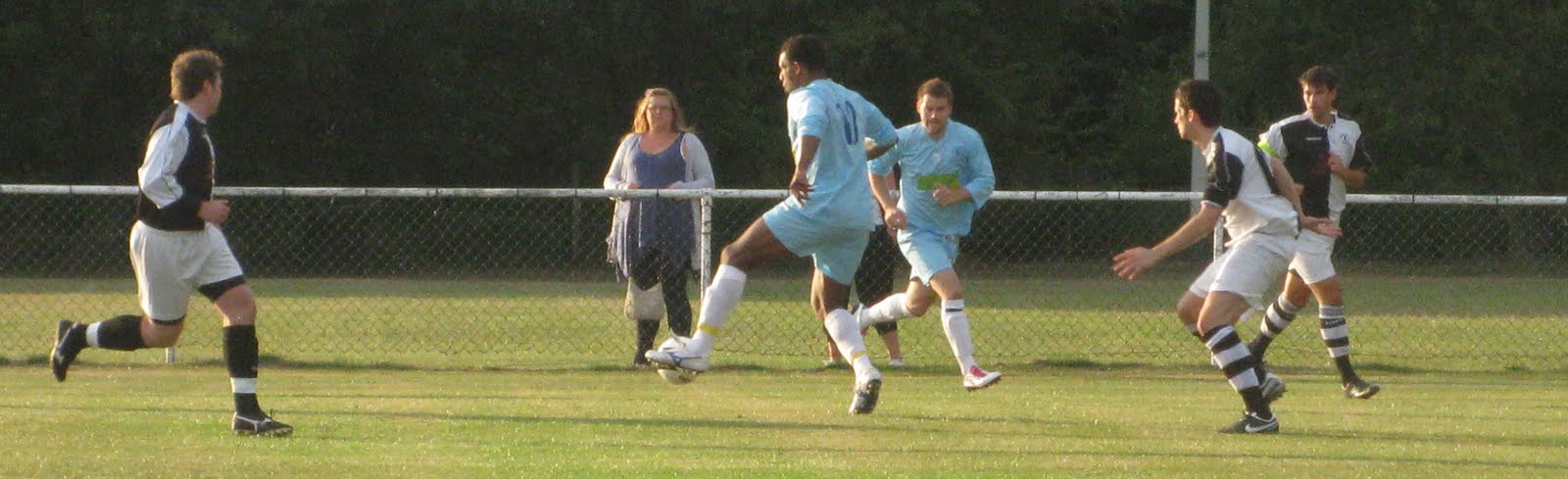 The Cold End: EARLY CONTENDER FOR GOAL OF THE SEASON AT COLNEY HEATH??