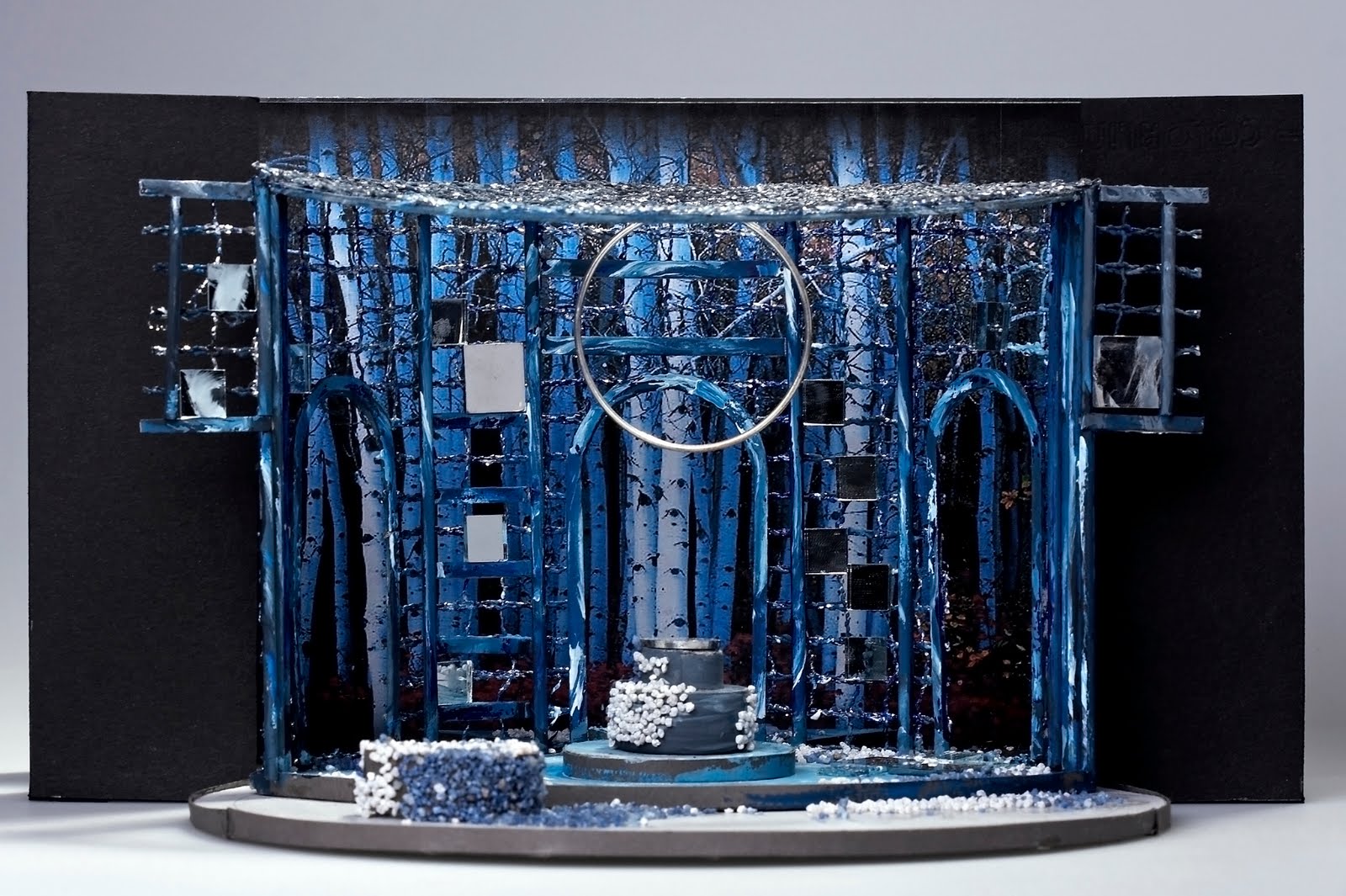 Andreea Olteanu scenograf