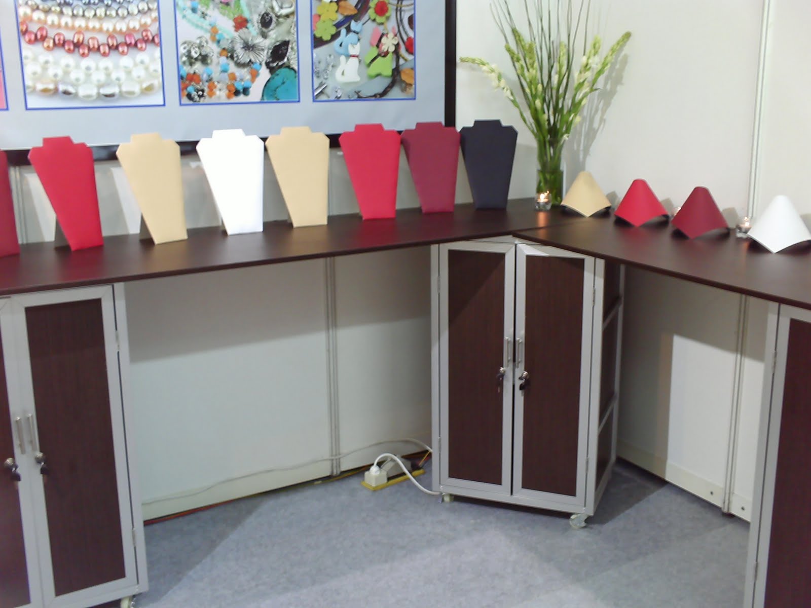 KLAPPERTAART ONLINE: PAMERAN & DISPLAY, BAGAIMANA MENDISPLAY BARANG ...