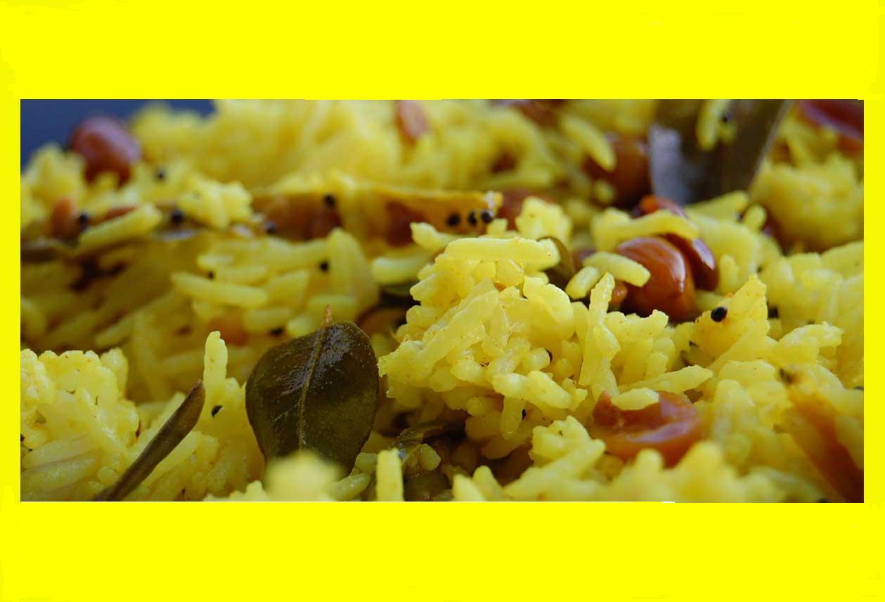 Bandana's Kitchen: YELLOW RICE