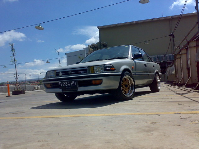 Super - OEM: [SOLD] OG AXIS gold 15x8 4x100 + ban 185/55 95%