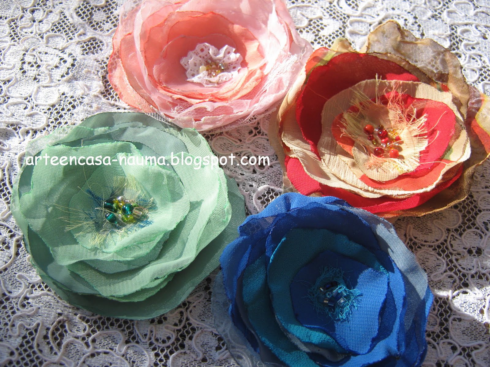Arte en casa by Nauma: Tutotial de flores de tela