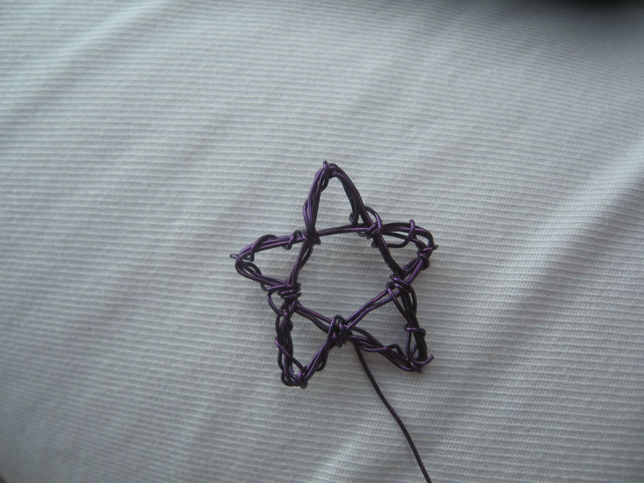 Generally Creative: Wire Wrapped Stars