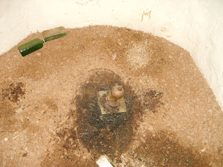 Ghana experiences: The Real Sword in the Stone: Okomfo Anokye