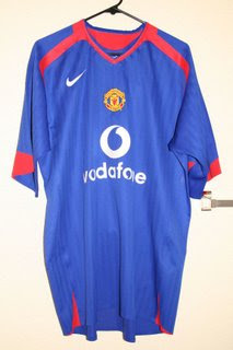 Patch Them UP !: Man United 2005/06 Away Kit