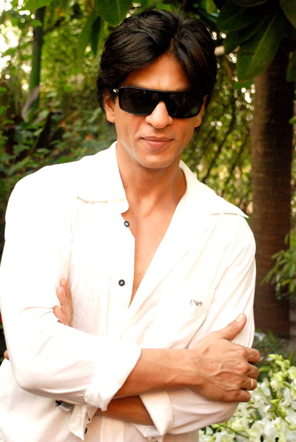 Shahrukh Khan Unseen Photoshoot ~ Bollywood hottees Hot Wallpapers