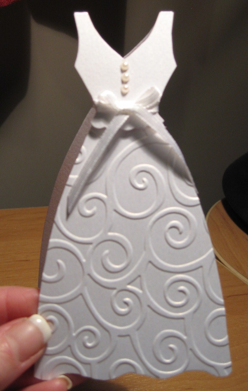 1000+ images about Paper Dresses on Pinterest | Dress card, Paper ...