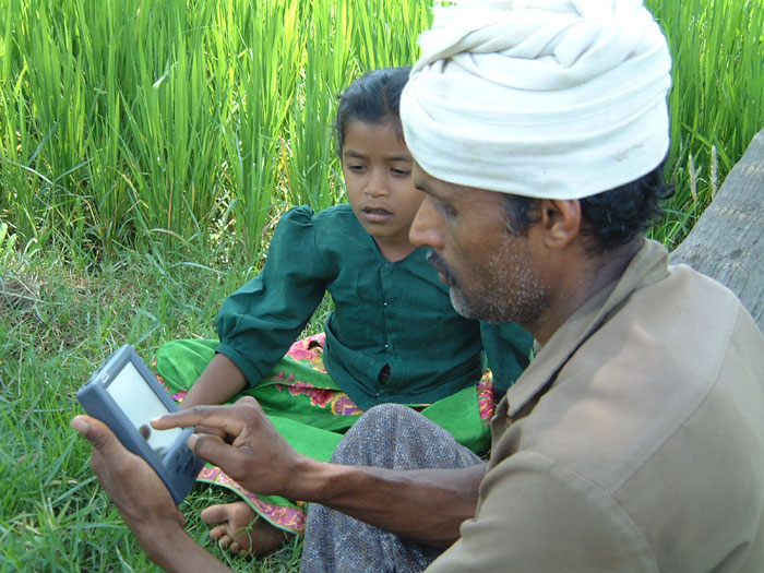 Technosophy: The Poor Man's Computer : Simputer